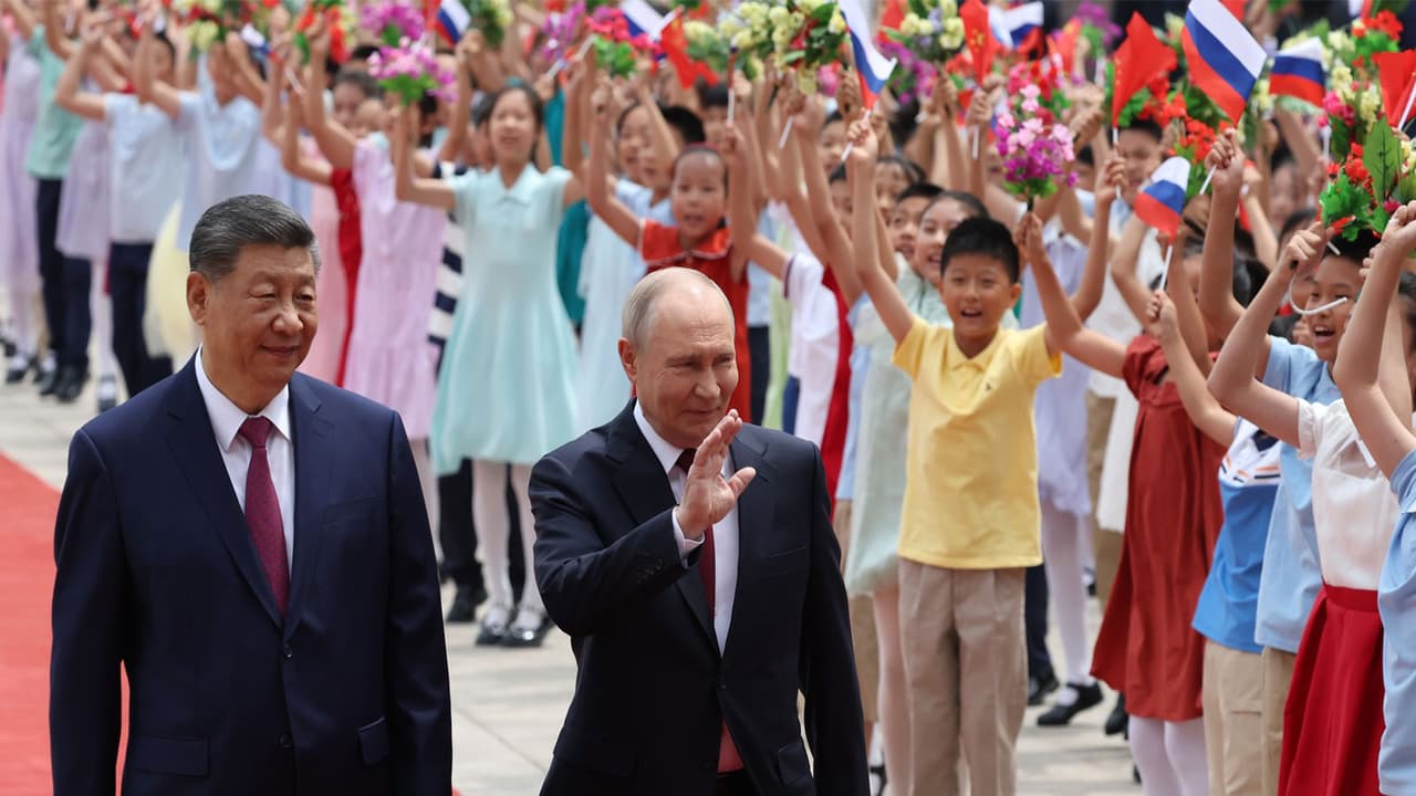 Xi welcomes Putin after Trump, forging a triumvirate against USA