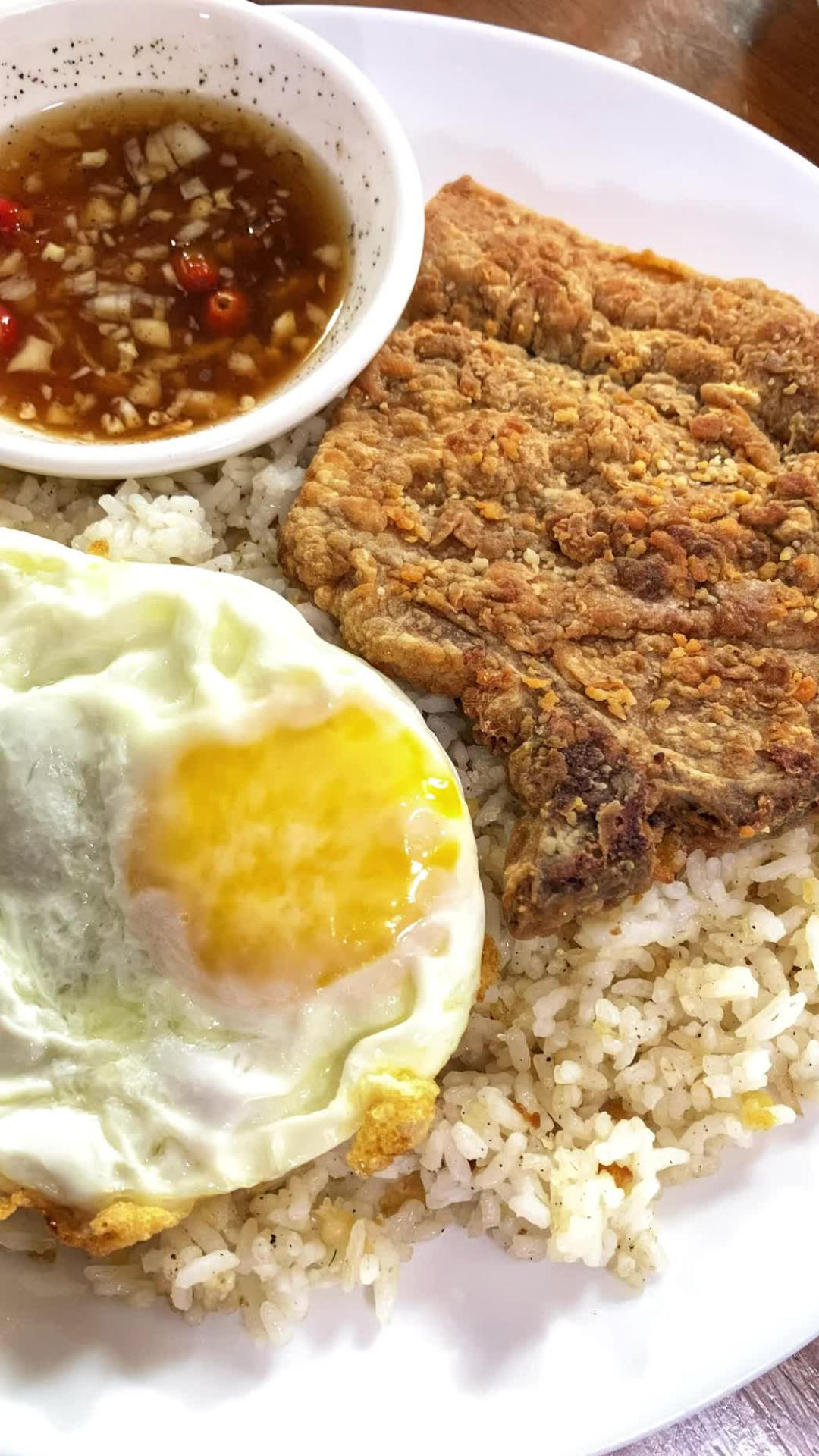 Transform your breakfast with this spicy pork chop recipe
