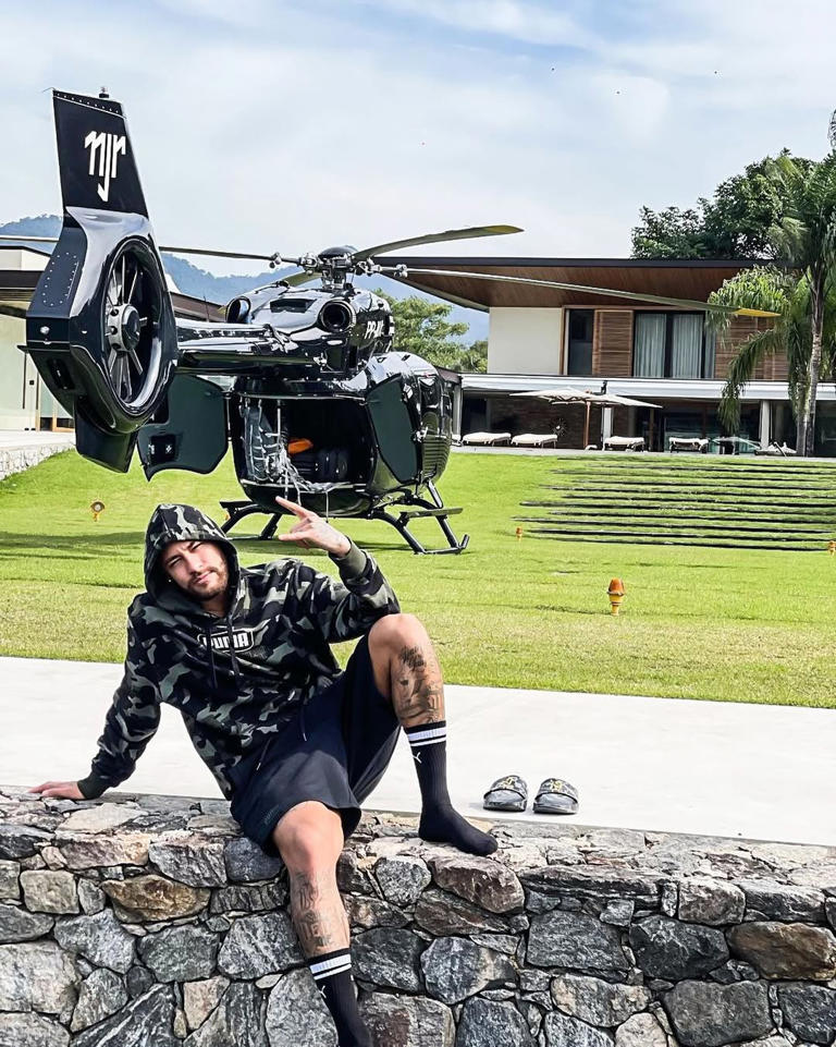 Neymar arrives at Brazil national team training camp via $13M ...