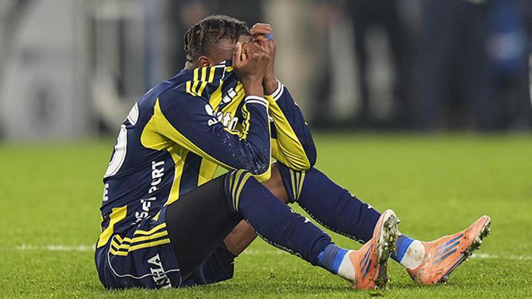 Fenerbahçe'ye Nene'den kötü haber! Sahalardan ne kadar uzak kalacağı ...