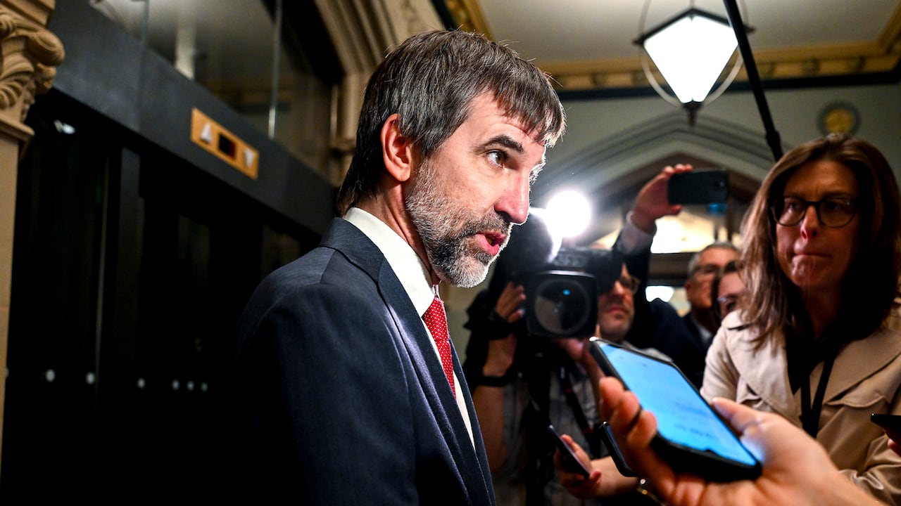 Guilbeault quits Liberal government, plans to keep up climate fight