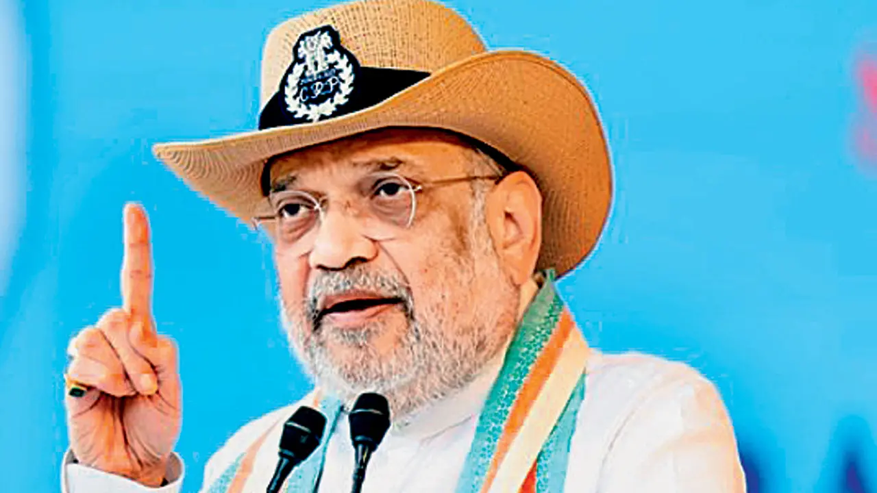 Zero tolerance on illegal structures within 15 km of borders: Amit Shah