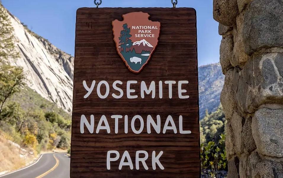 Late-spring Sierra storm closes Tioga Pass, major routes