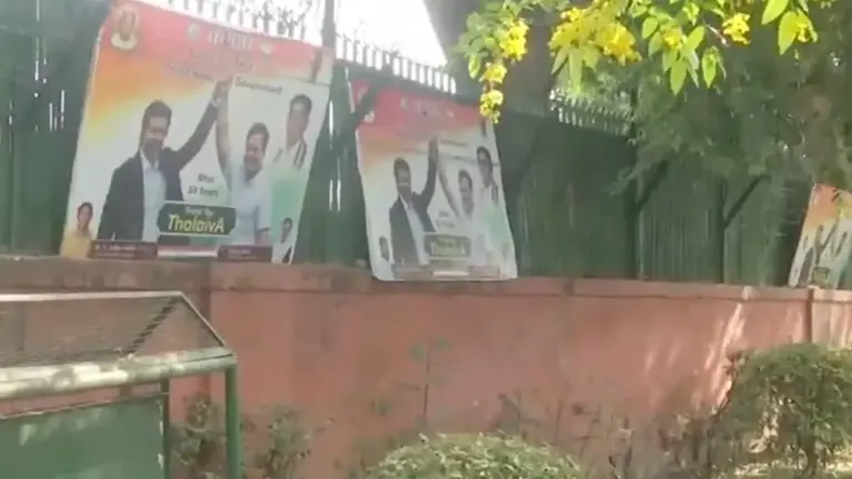 No meeting with Rahul, but posters outside 10 Janpath hail Vijay as ...