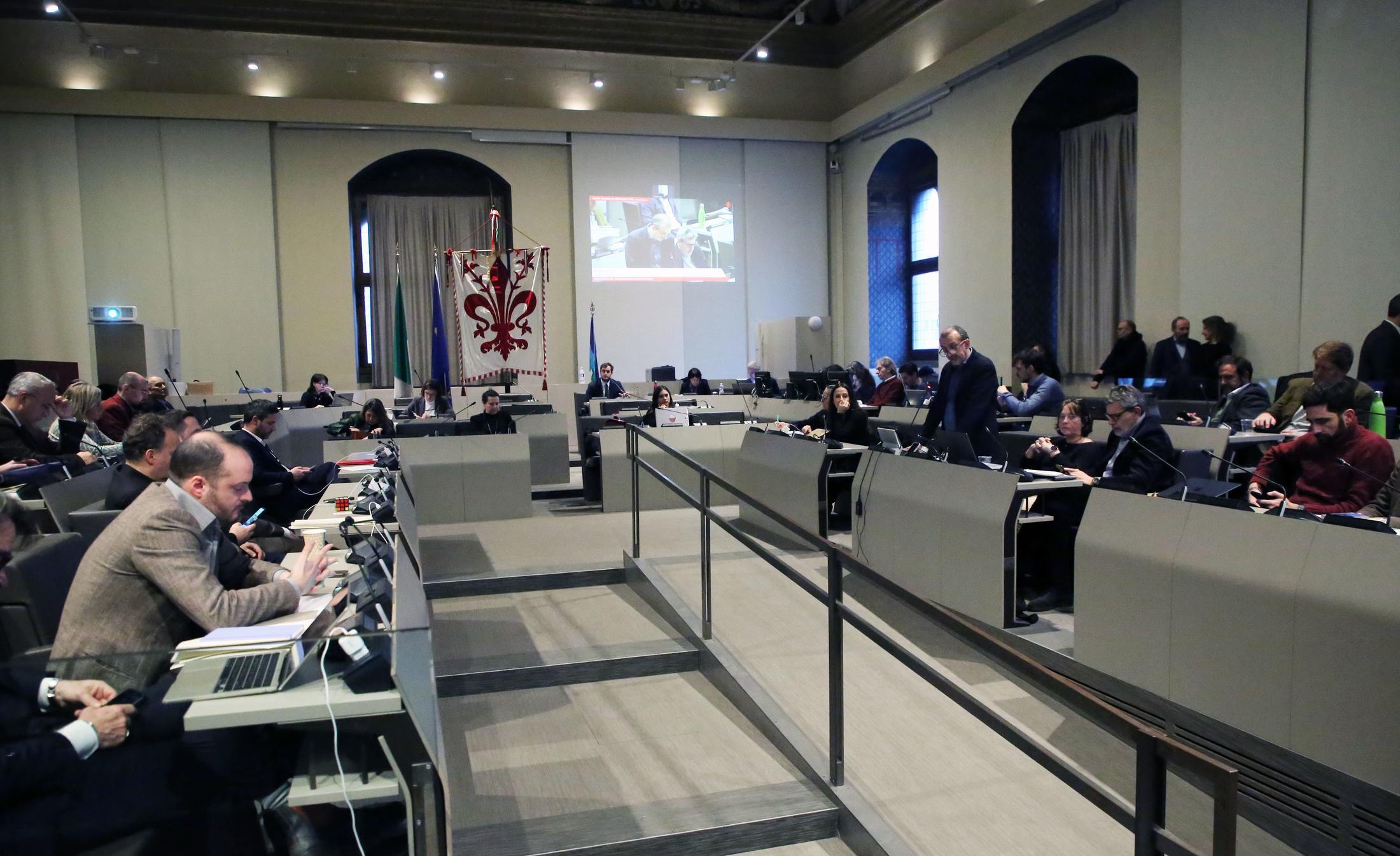 E in commissione è già guerra. L’opposizione attacca la giunta. Oggi il ...
