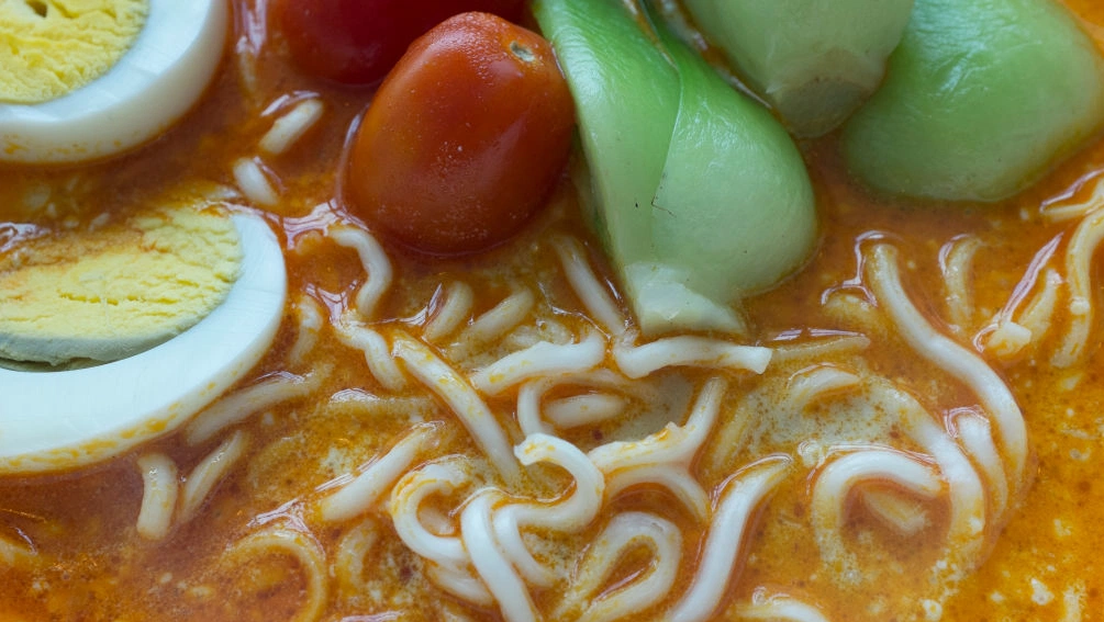 Instant ramen love with a healthy twist