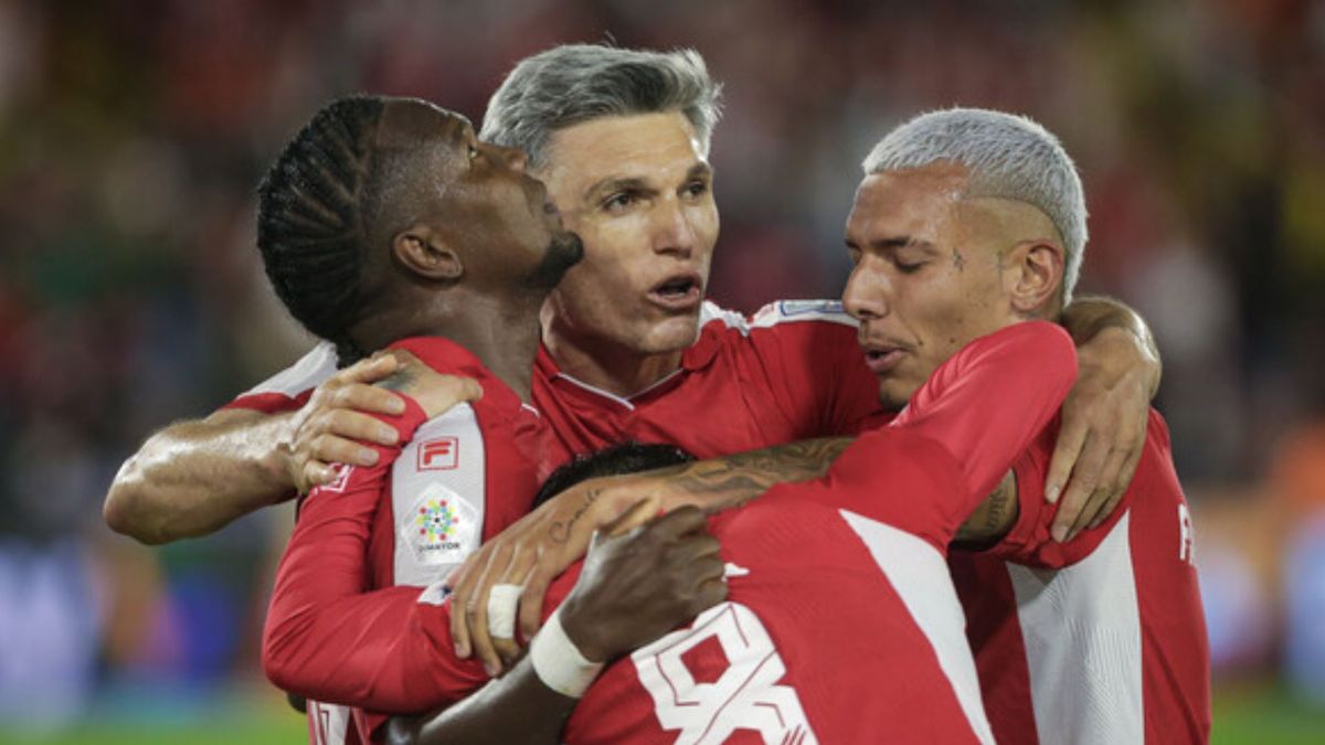 Alexis Zapata le da un triunfo de oro a Santa Fe en Montevideo ...