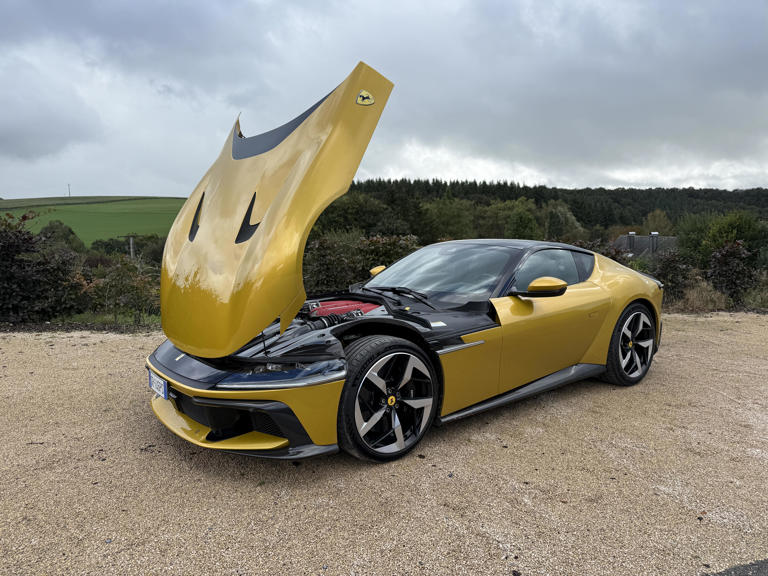 Ferrari reintroducing manual transmission despite electrification push