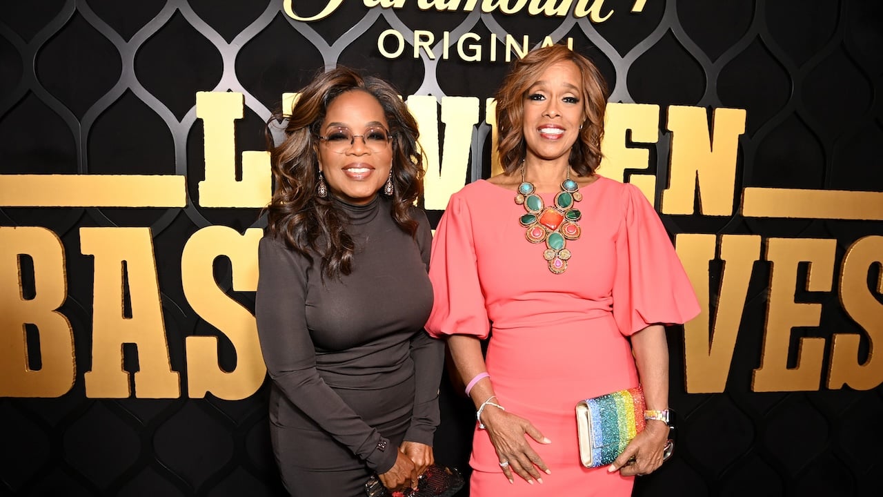Gayle King recalls the pain of her husband cheating on her with her ...