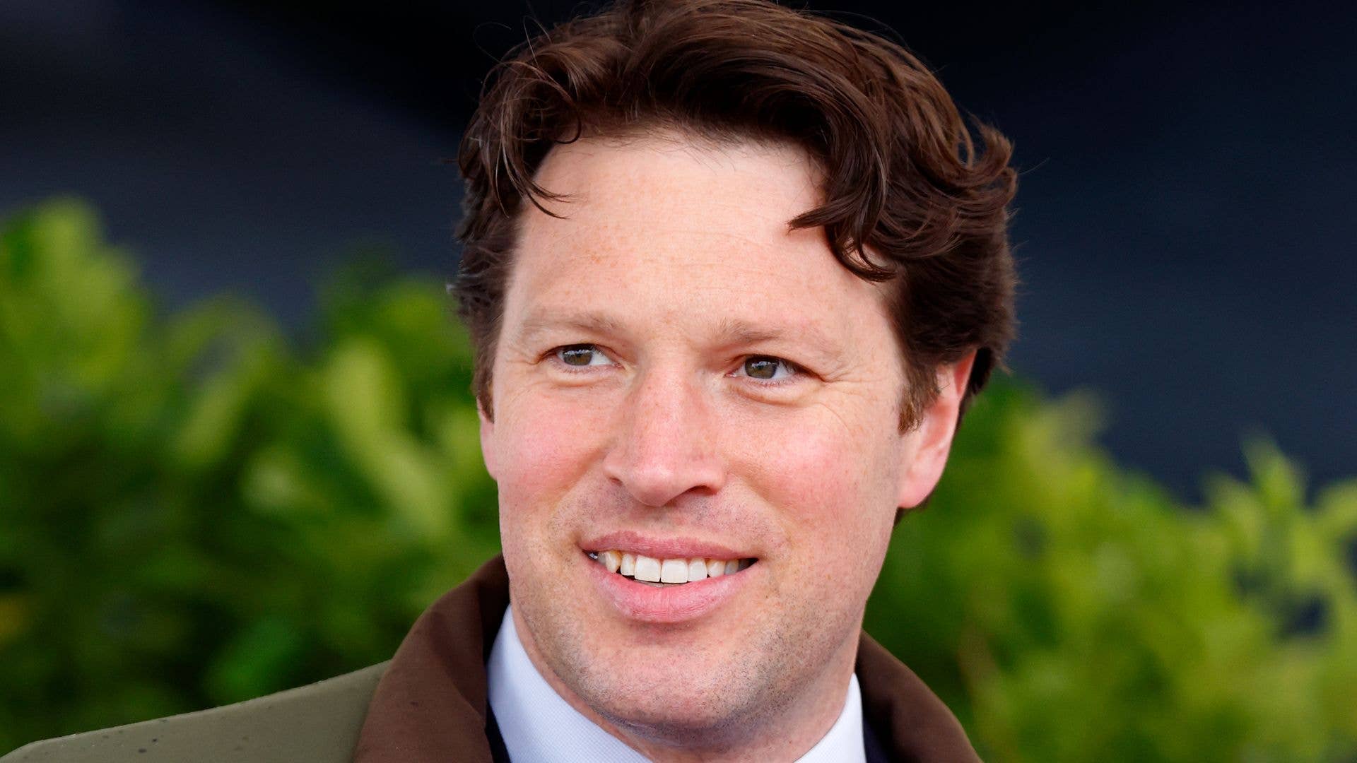 'Hot equerry' Lieutenant Colonel Jonny Thompson shares emotional baby news