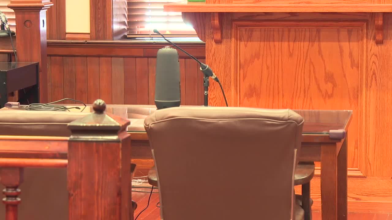 Hill County Commissioners Court ends early due to a possible code violation