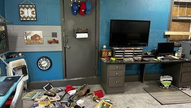 'You don’t blow up your house and wife,' neighbor says after Grand ...