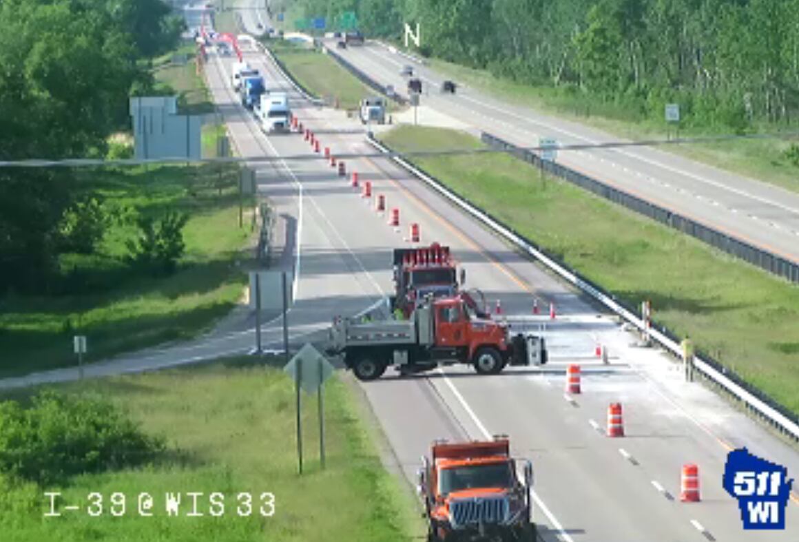 Southbound lanes on I39 at Wisconsin 33 near Portage closed due to ...
