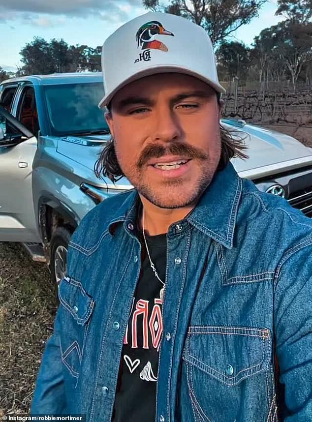 Meet the Aussie musician who was accused of performing the 'worst ...