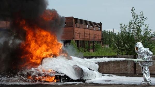 Federal government to sue 3M Australia over firefighting foam that ...