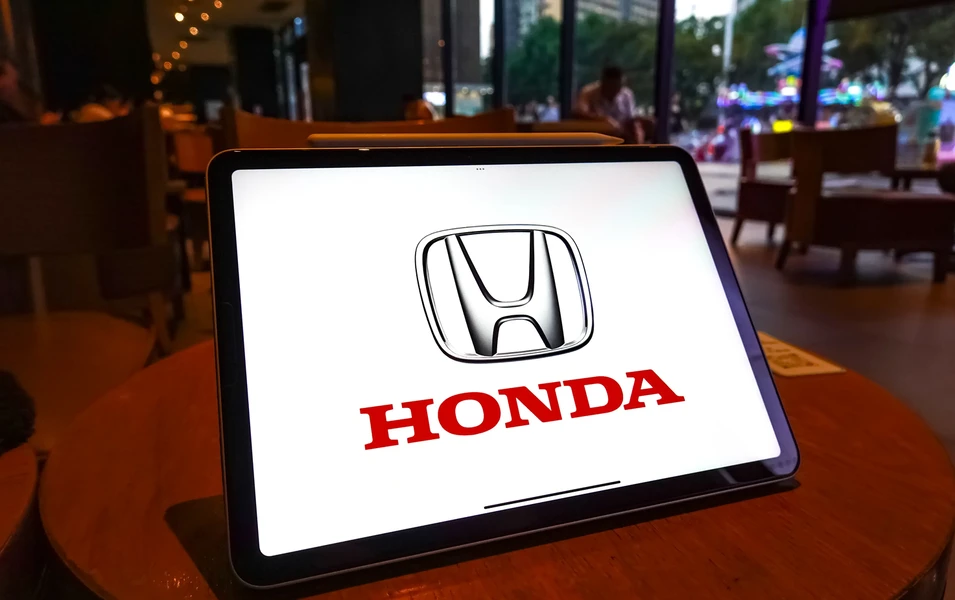 Honda patents ADV 160 maxi scooter design in India