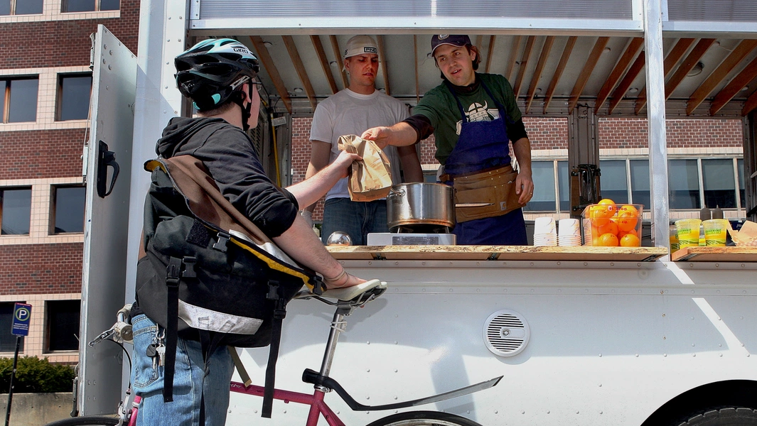 Clover Food Lab to close all Boston-area restaurants Thursday