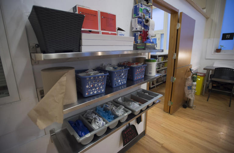 Province pauses plan for overdose prevention site in downtown Vancouver ...
