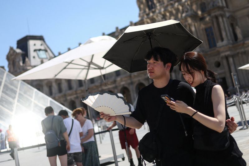 Global temperatures to reach near-record highs in next five years ...