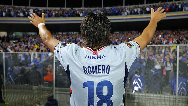 5 futbolistas que ya terminaron su ciclo en Cruz Azul tras salir ...
