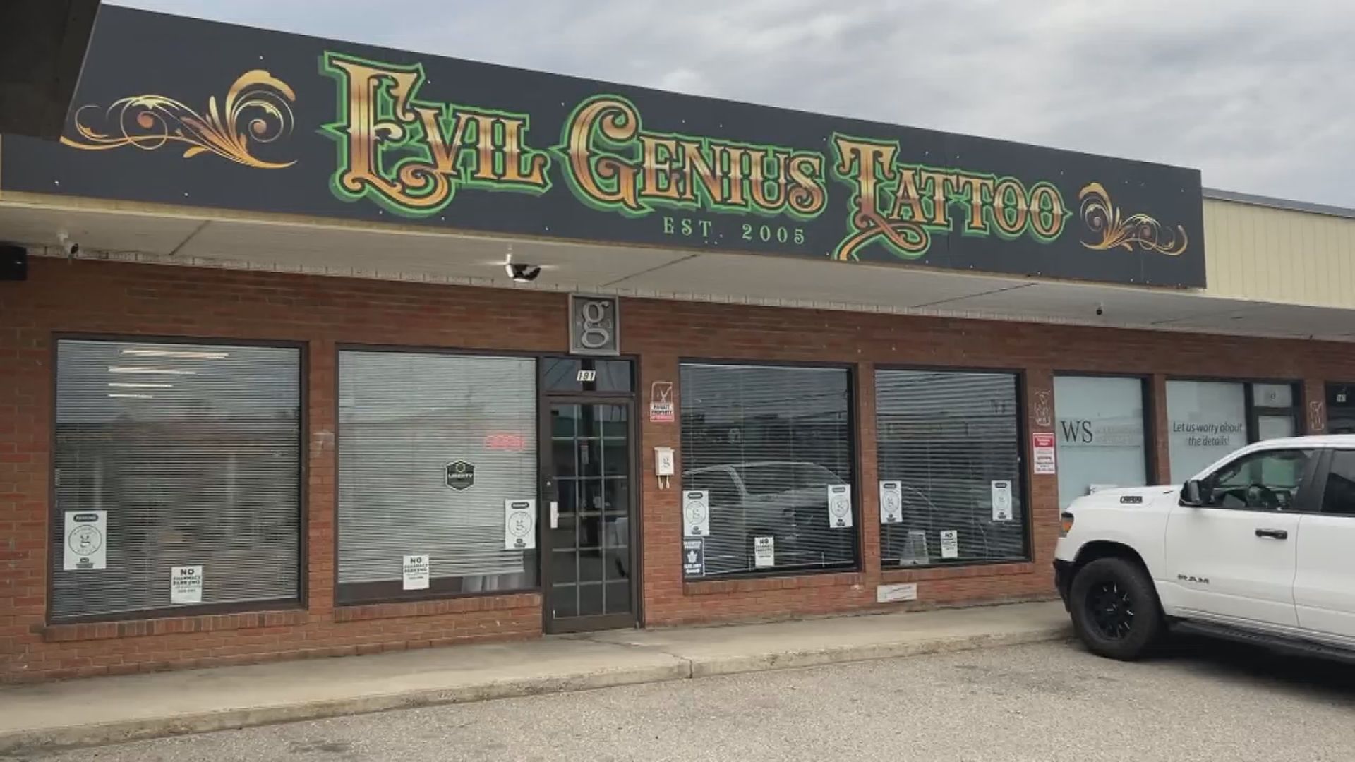 Kelowna business owner sues outreach workers after incident outside his ...