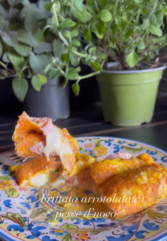Omelette arrotolata giapponese: ricetta base soffice con uova ...