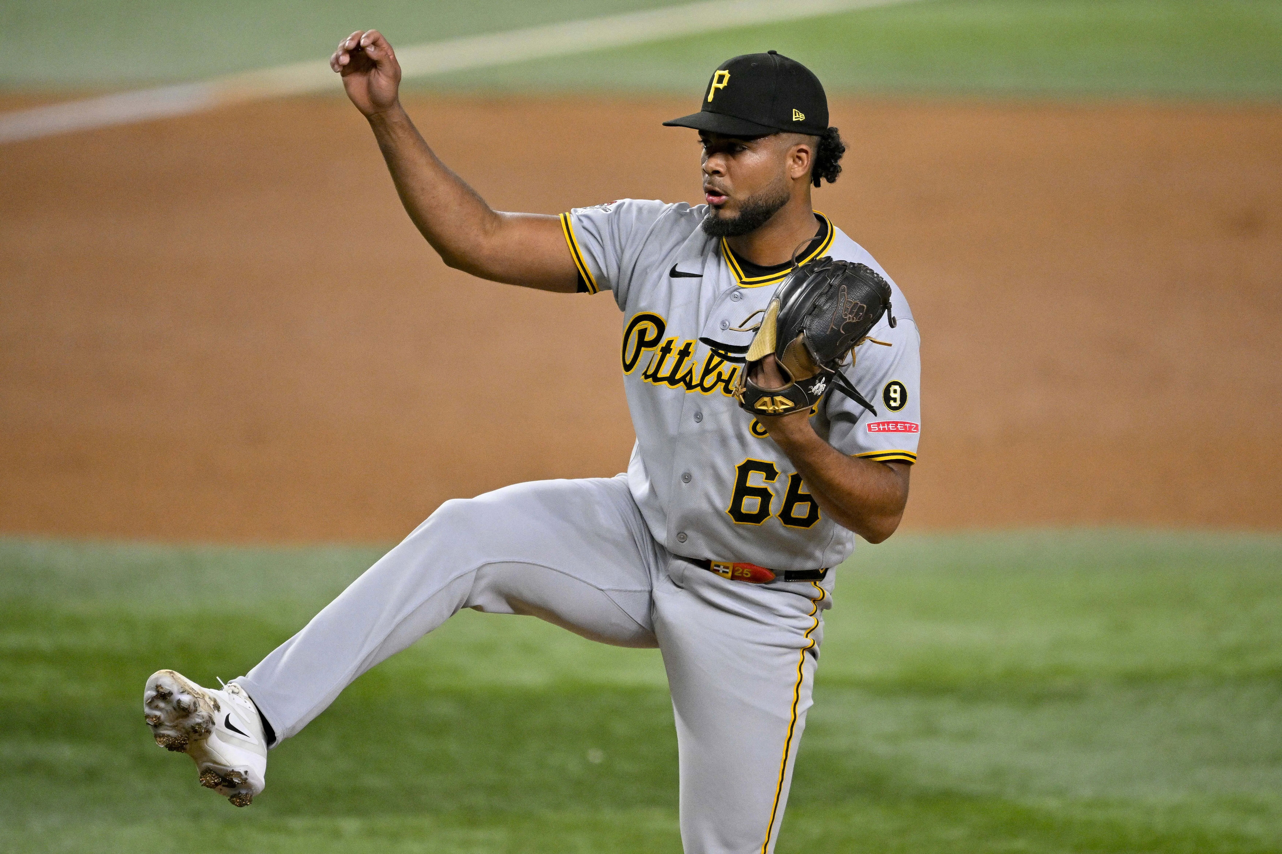 Pirates bullpen taking shape, led by two flamethrowers