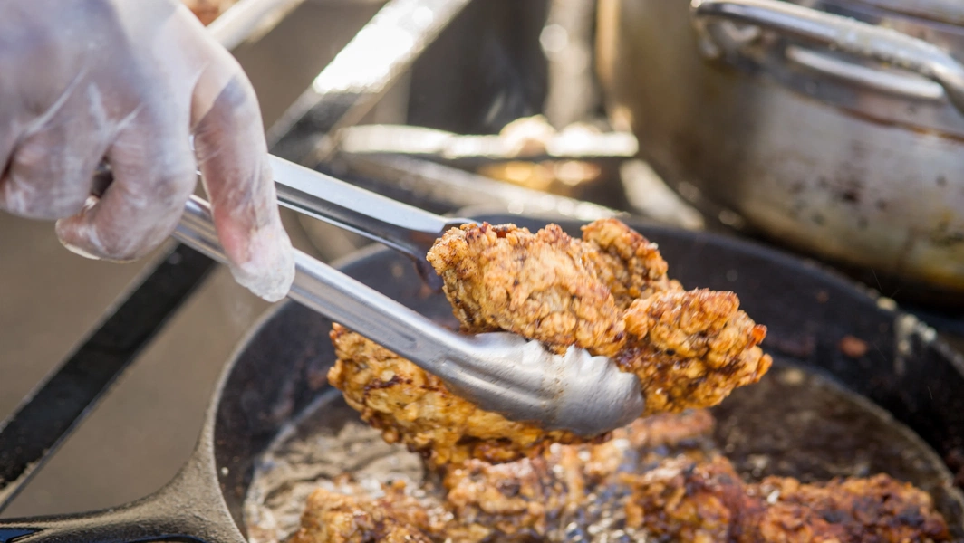 Cast iron vs stainless steel for perfect cooking