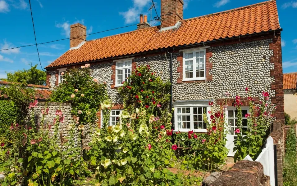Bringing cottage charm into modern life