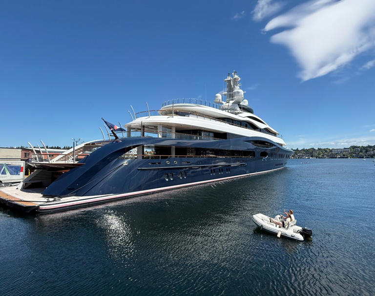 Zuckerberg brought a 'wingman': Meta CEO’s $100M yacht support vessel ...