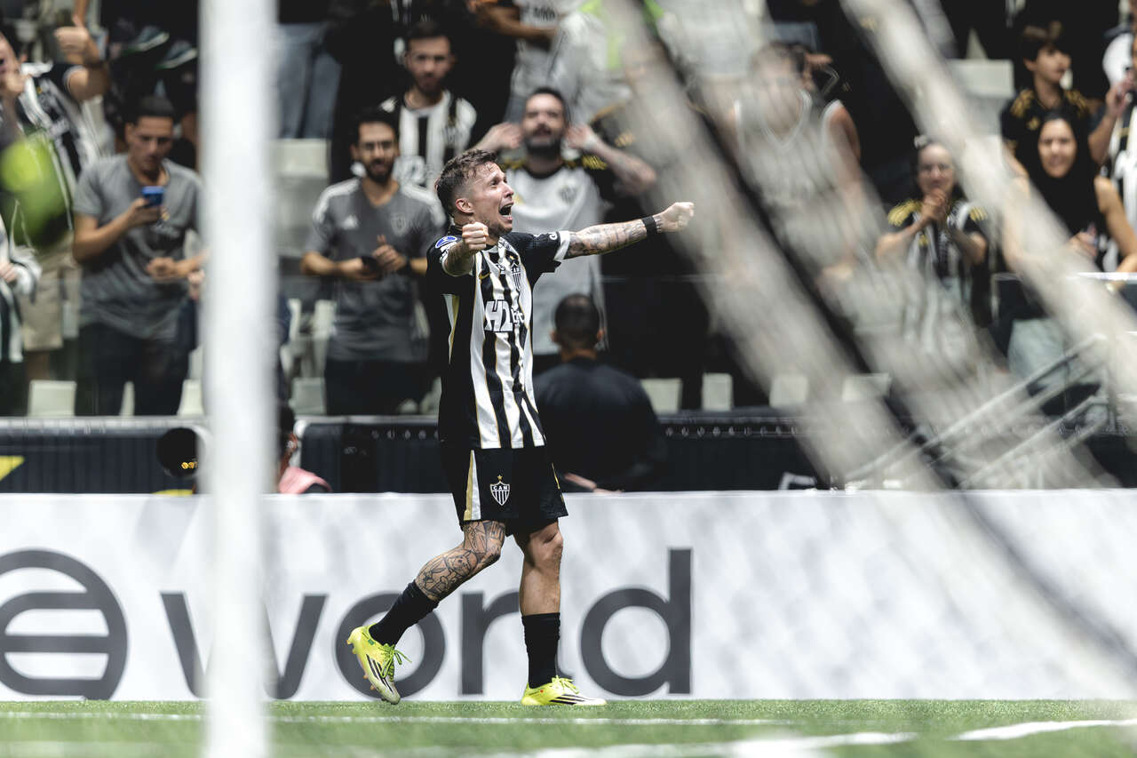 Barba rasga elogios a Bernard, autor de gol decisivo do Atlético na ...