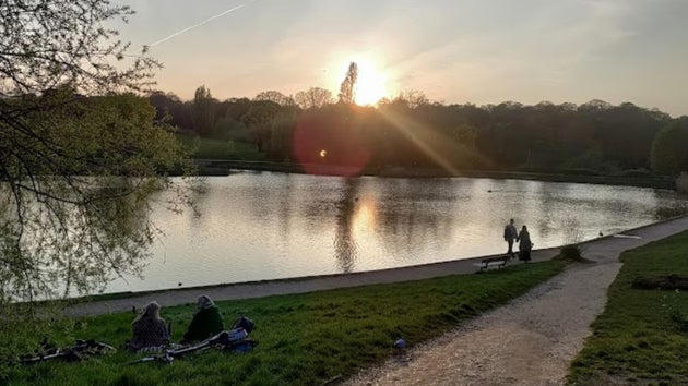 I tried 'Niko Niko' running, and it took me out of my fitness slump