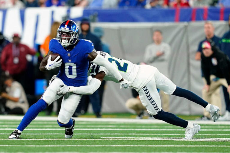 Former Super Bowl champion wide receiver suddenly retires at 28