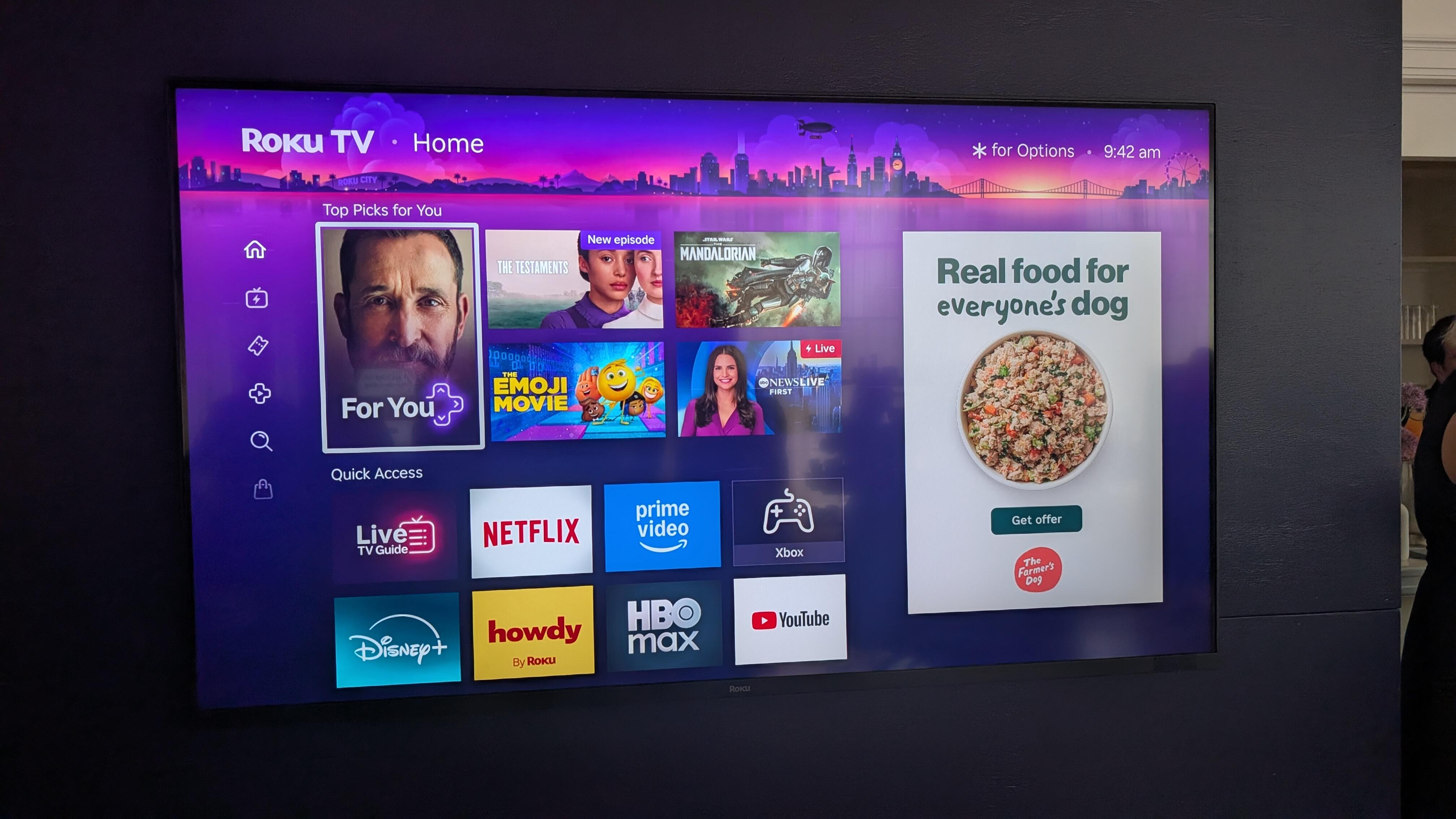 Roku's new home screen has more personalization and a large ad