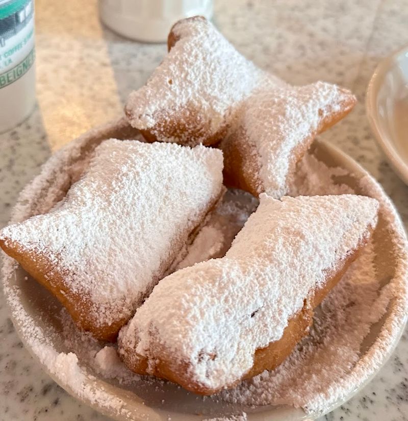 15 cafés around the world famous for one perfect dessert