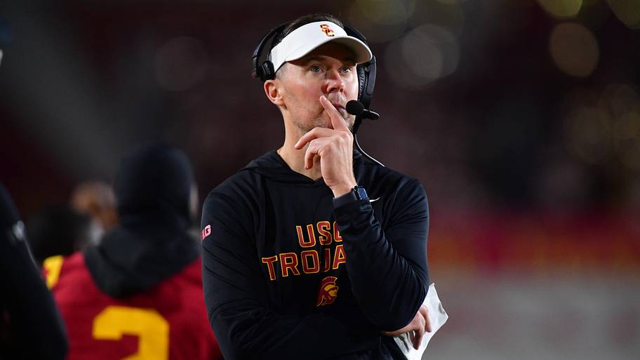 USC’s Lincoln Riley passed by Big Ten coaches in national ranking