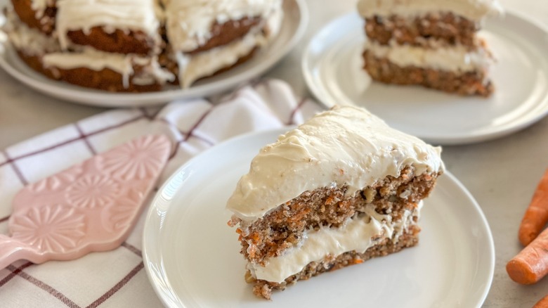 Carrot cake and cream cheese frosting recipe