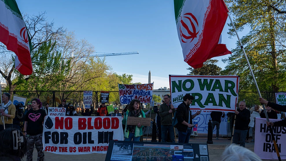 Kagan says Trump refuses to accept US lost Iran war