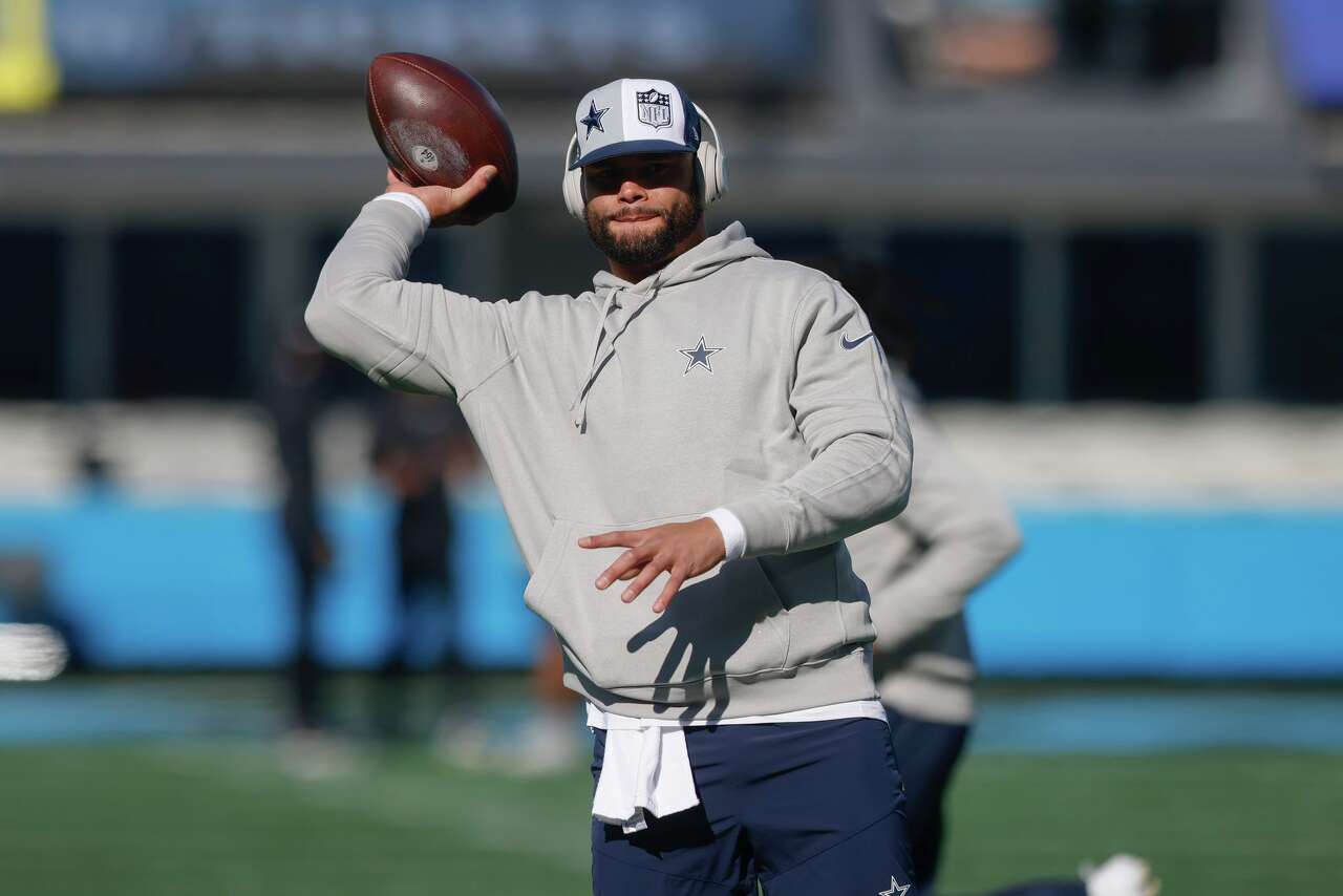 Watch: Spurs imitate Cowboys QB Dak Prescott's once-viral pregame hip ...