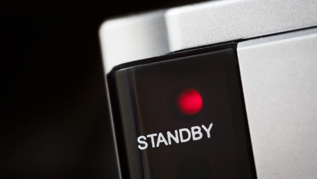 DirecTV cable box tops CNET's home energy vampire list