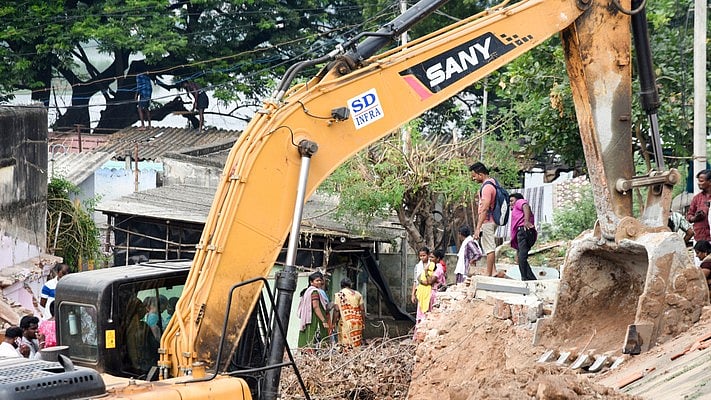 OUDA cracks down on illegal real estate layouts