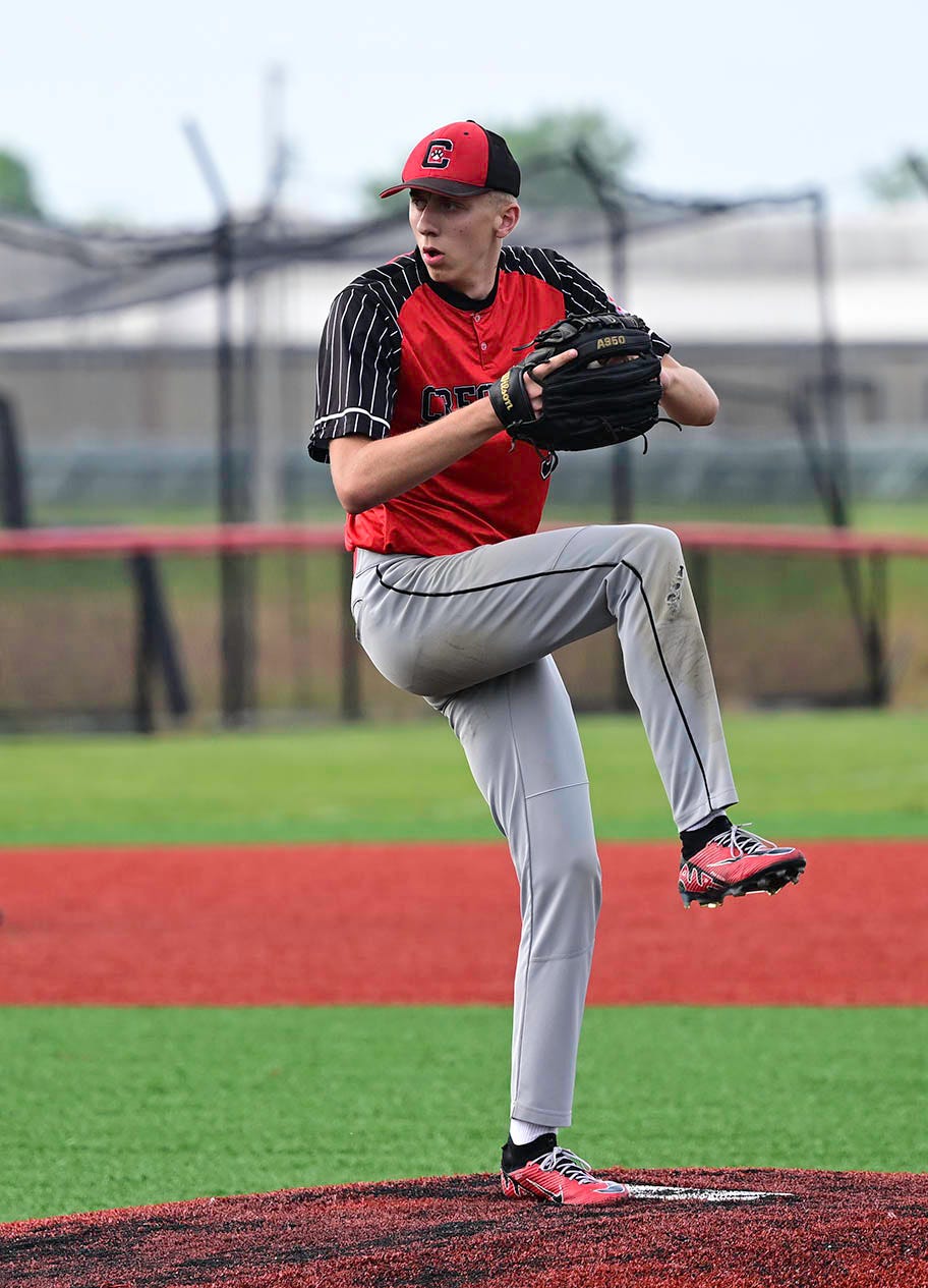 Spoerr shuts down Monroeville, powers Crestview into district final