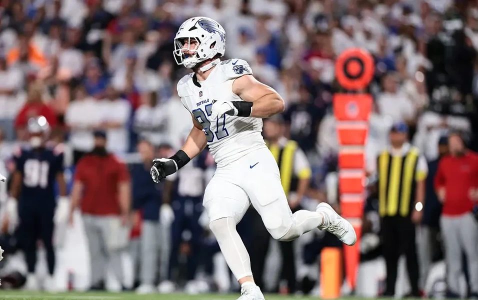 Calls grow for Bears to sign veteran pass rusher Joey Bosa