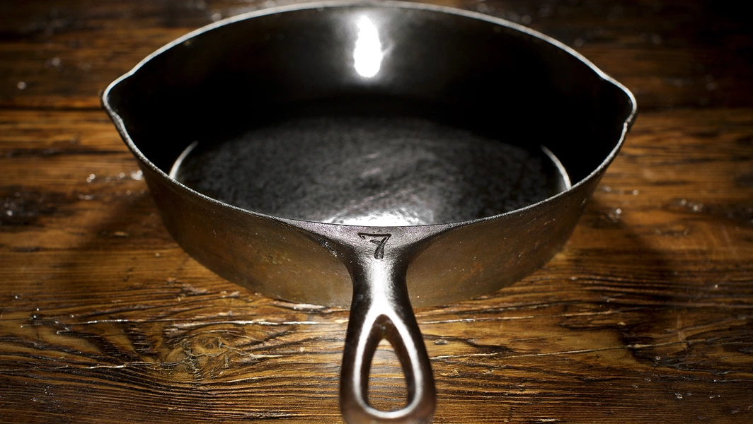 Cast iron vs stainless steel for perfect cooking