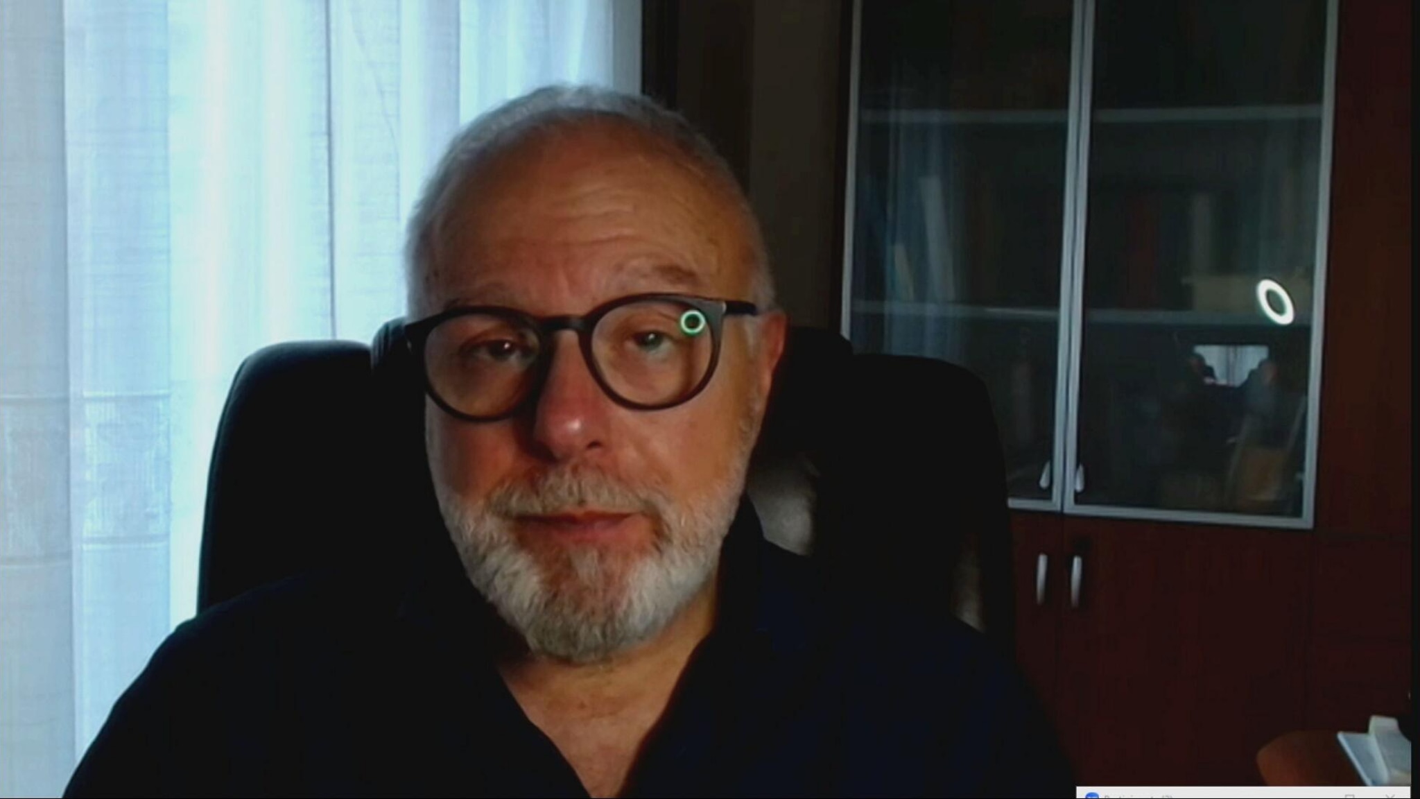 Ebola, il medico contagiato e guarito nel 2014: “E' stato devastante ma ...