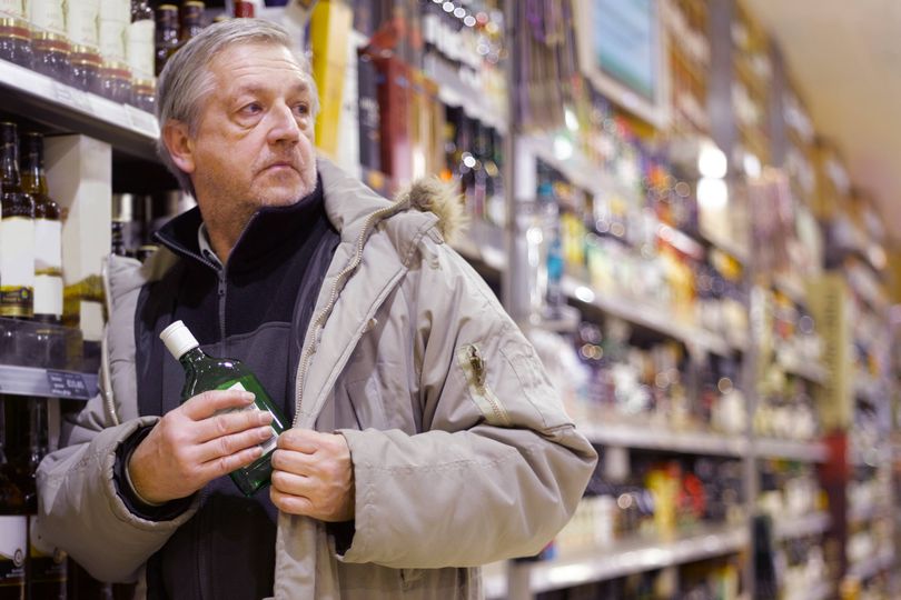 UK shops deploy AI cameras to catch shoplifters after major law change