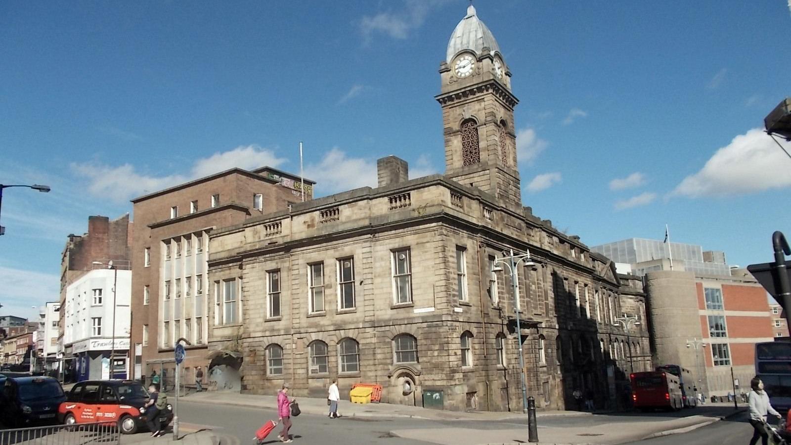 Fears for listed building after roof collapses