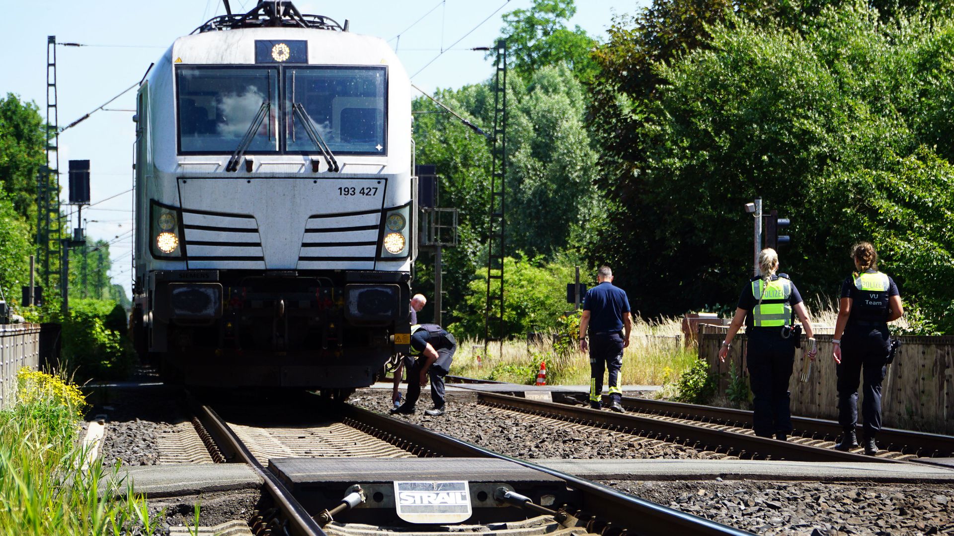 Viersen in NRW: Dritter tödlicher Unfall an Bahnübergang in in einem Jahr