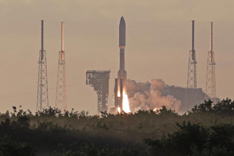 9 'hidden' space stocks haven't joined SpaceX IPO bubble yet