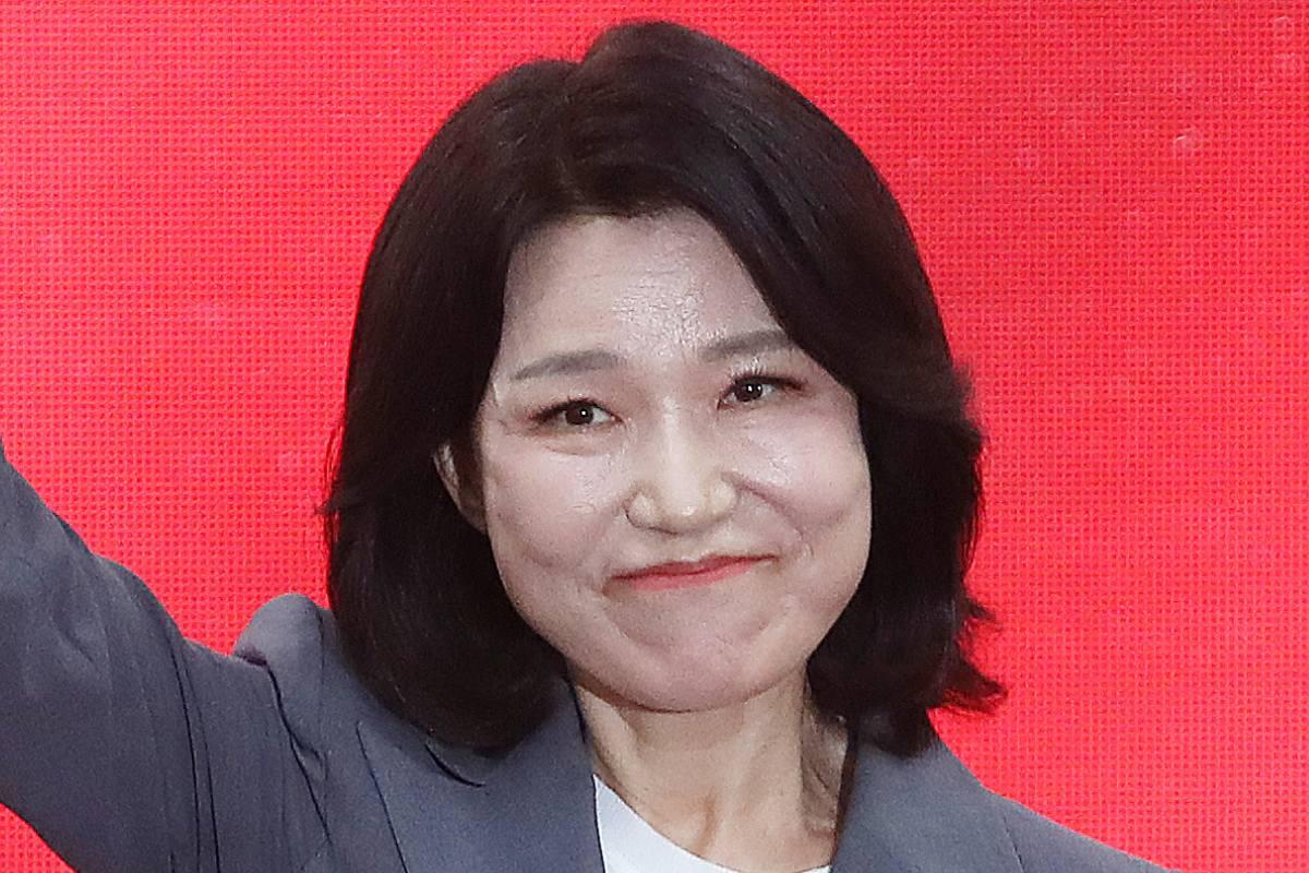 ‘법카 의혹’ 소환 당한 이진숙…현장 ‘초토화’